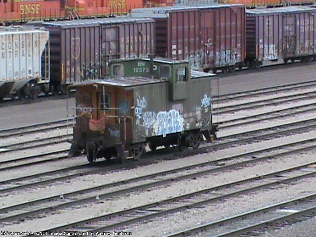 BN 12073, BNSF Cars & Engines